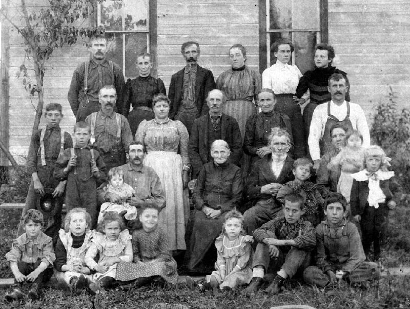 Photos of the Ritchey and Diehl Families